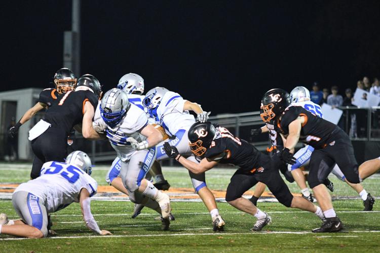 Friday football: Pilots fall short to LCC; LC, PH roll to second round ...