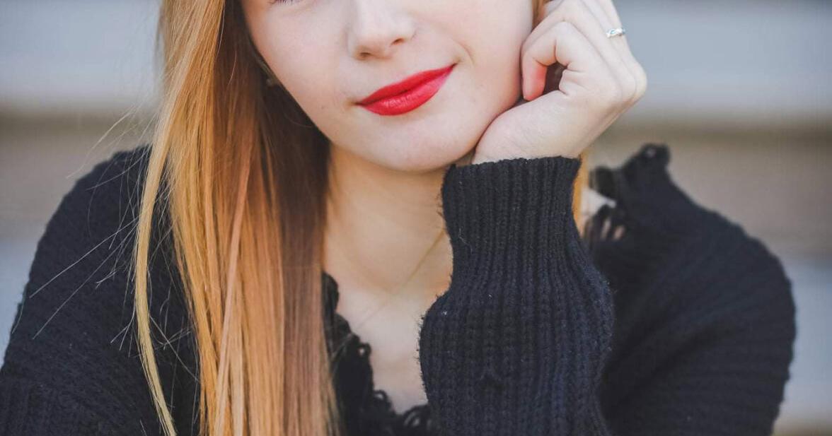 Grace Della Hinkle | Virtual Graduations | crescent-news.com