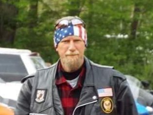 Eric Holzer | Local Obituaries | crescent-news.com