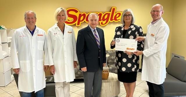 Spangler Candy Co. makes $25K donation to Defiance College | Local News ...