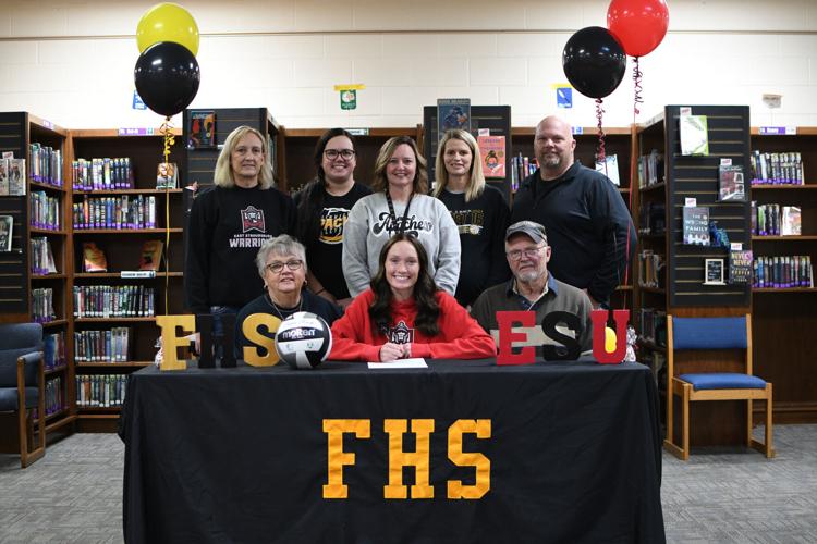 Crites, Laukhuf and Archbold duo make signings official | Local Sports ...