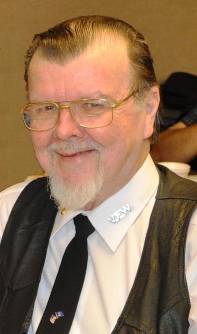 Raymond Daniels | Local Obituaries | crescent-news.com