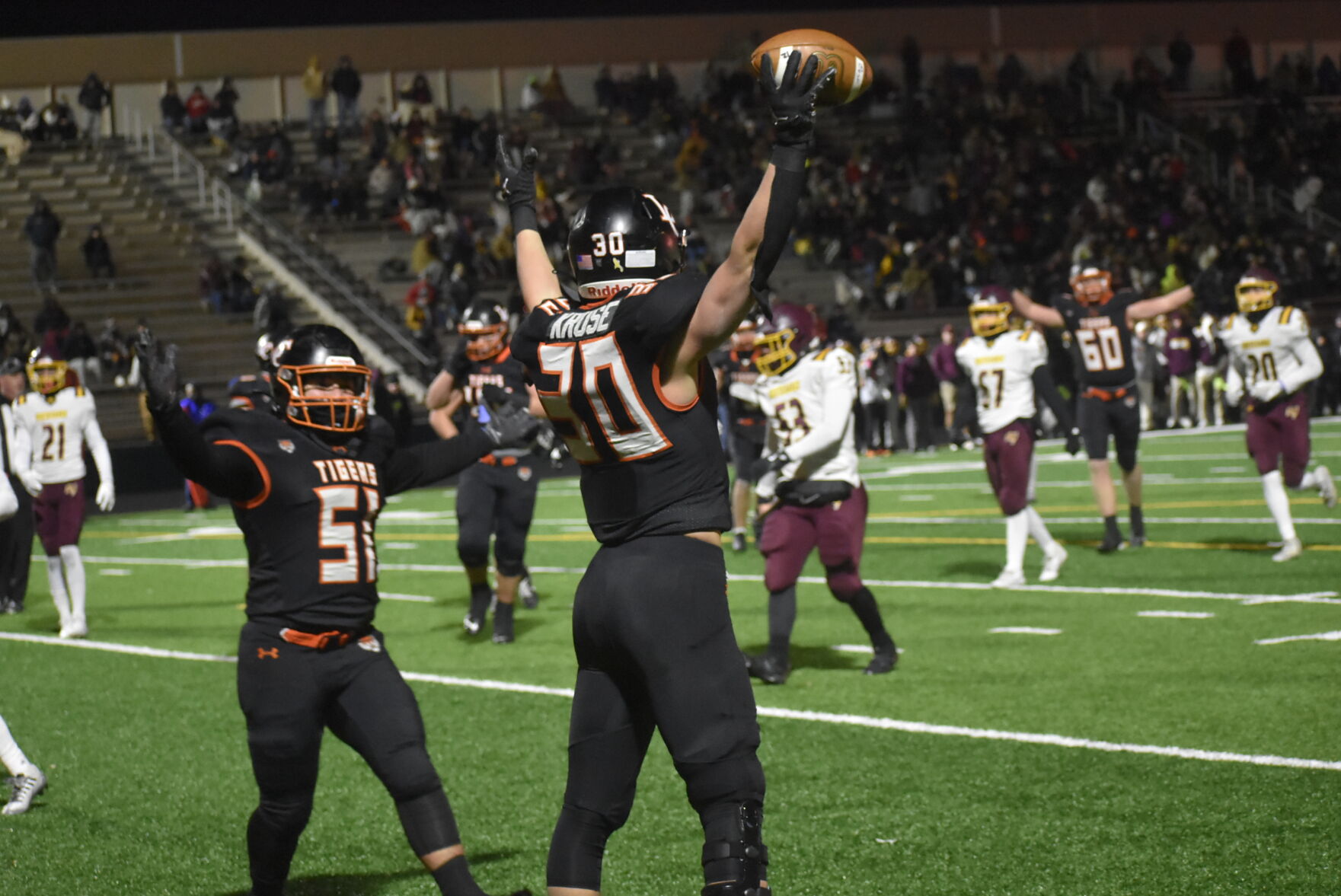 Playoff football: LC, Ironton looking to right wrongs in state title ...