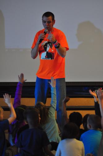 Mr. Peace talks to students | Local News | crescent-news.com