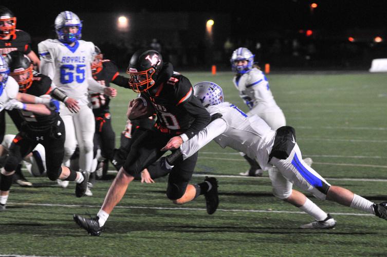 Playoff football: LC pulls away for regional title | Local Sports ...