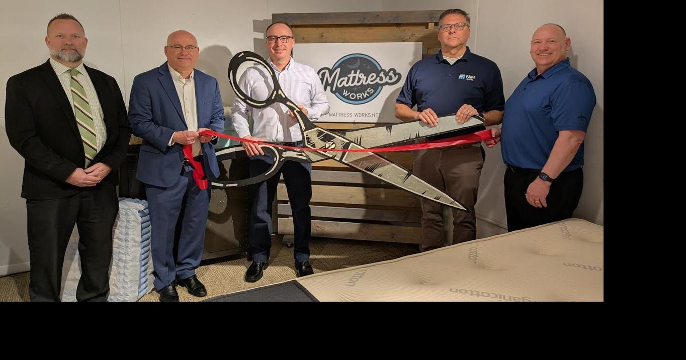 Napoleon ribbon cutting | Local Business | crescent-news.com
