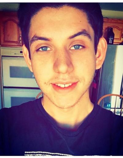 Logan Harris | Local Obituaries | crescent-news.com