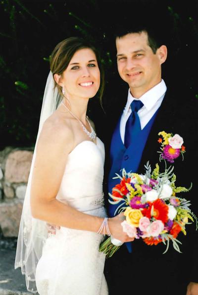 Wedding: Mr. and Mrs. Grabill | Weddings | crescent-news.com