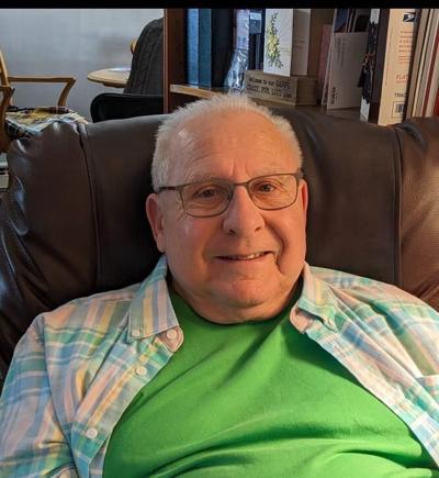 Donald C. Dunbar | Local Obituaries | crescent-news.com