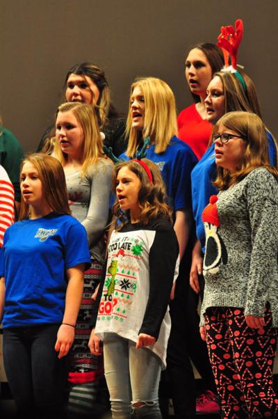 Defiance Middle School holds concert | Local News | crescent-news.com