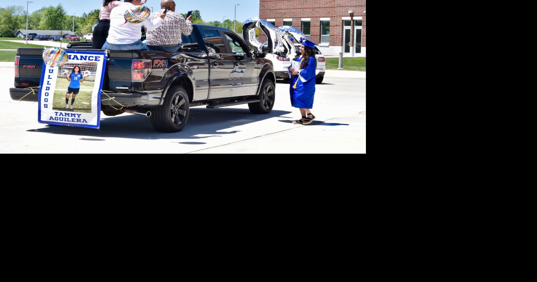 Defiance HS diplomas awarded | Local News | crescent-news.com