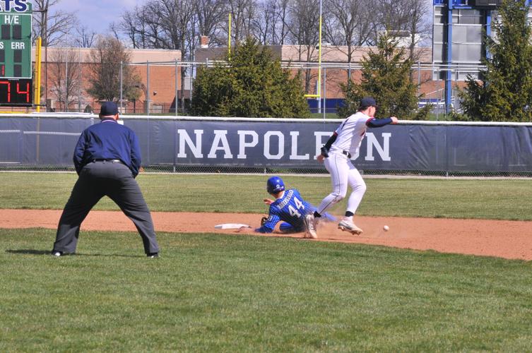 Saturday baseball: Defiance holds off Napoleon for fifth straight ...
