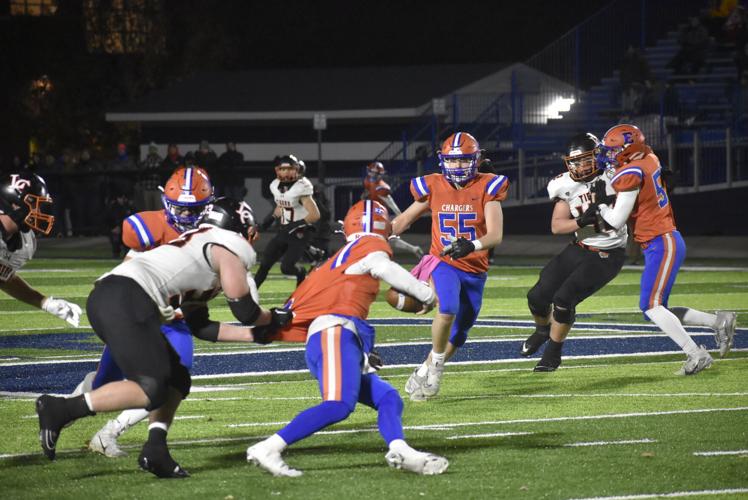 Playoff football: LC pounds Edison, wins third-straight regional title ...