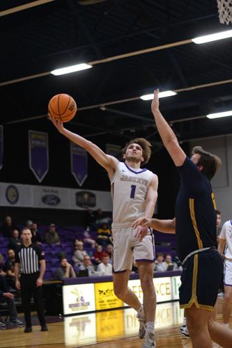 Men's basketball: Trifecta frenzy not enough for DC against MSJ | Local ...