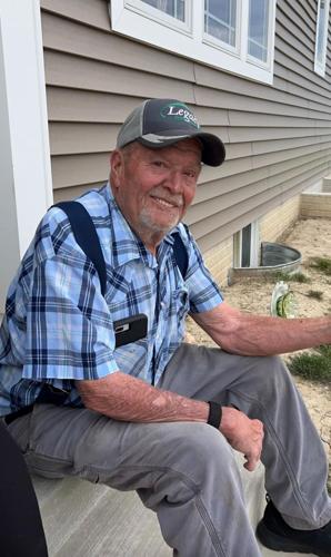 Charles Sharp | Local Obituaries | crescent-news.com