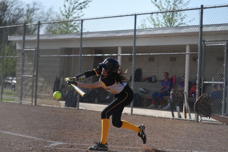 Tuesday softball: Pilots, Apaches stay perfect in GMC | Push | crescent ...