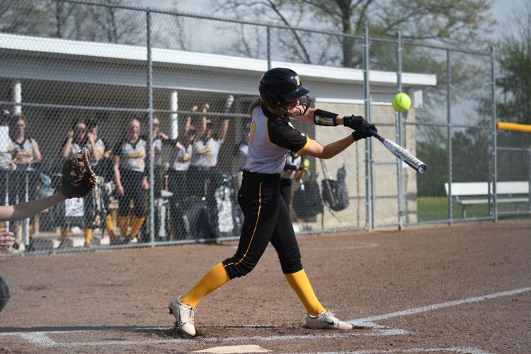 Tuesday softball: Pilots, Apaches stay perfect in GMC | Push | crescent ...
