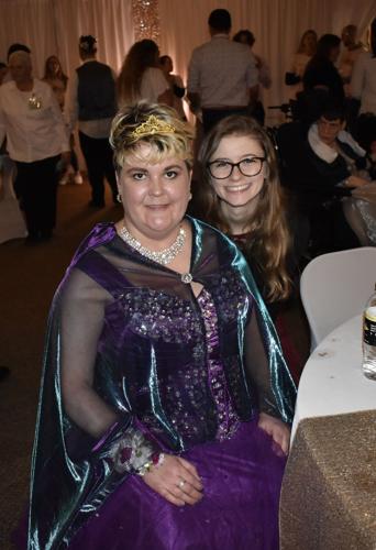 'Night to Shine' a big hit in Defiance | Local News | crescent-news.com
