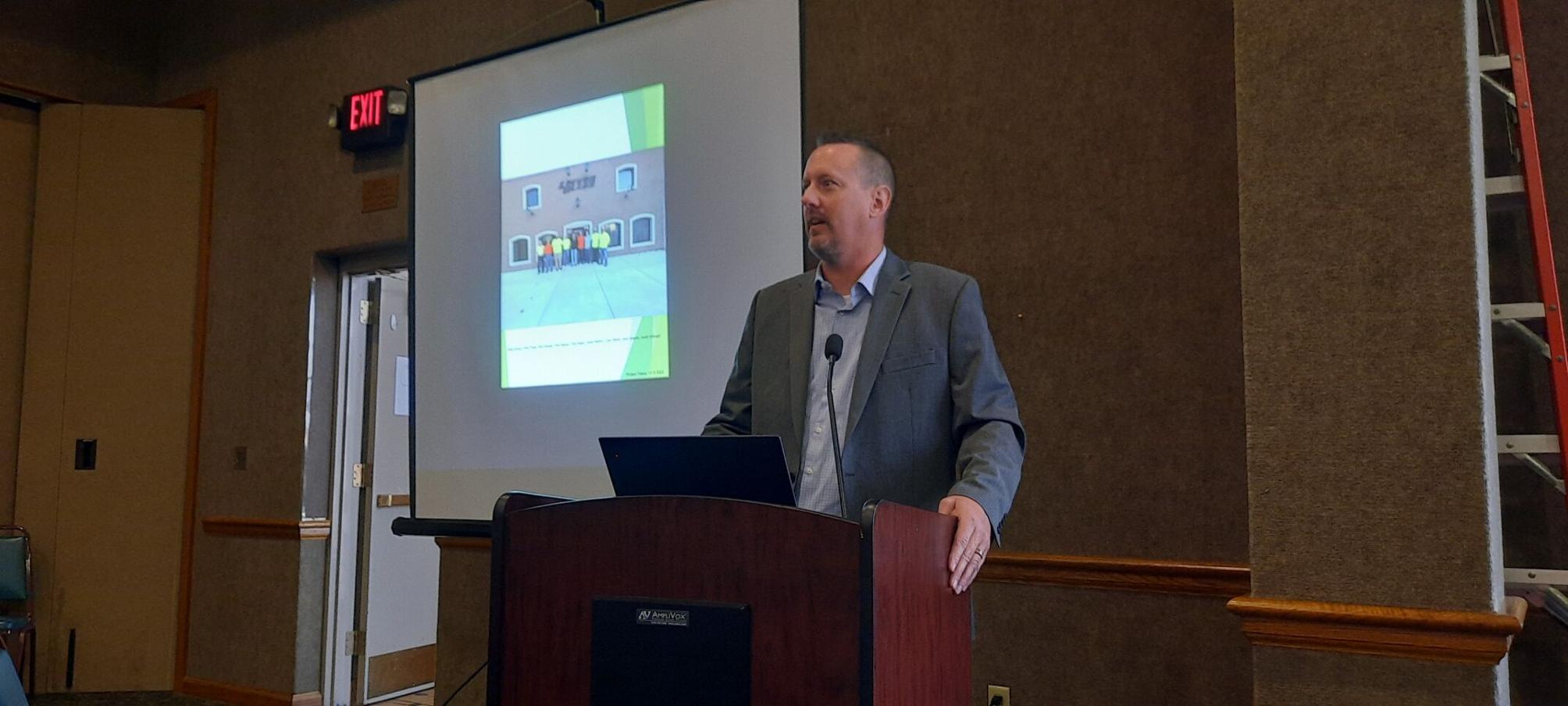 Leever Glass' Shaffer is First Friday series speaker | News | crescent ...