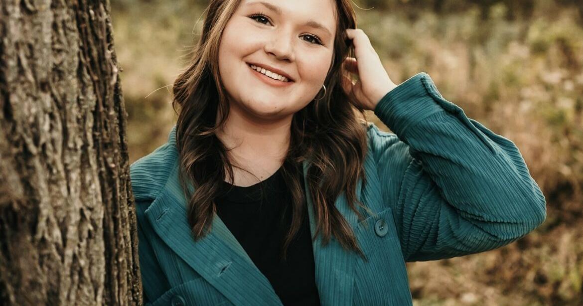 Defiance Salutatorian Delaney Speidell | Graduation | crescent-news.com