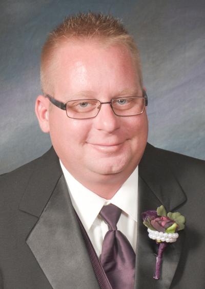 Ryan Sanders | Local Obituaries | crescent-news.com