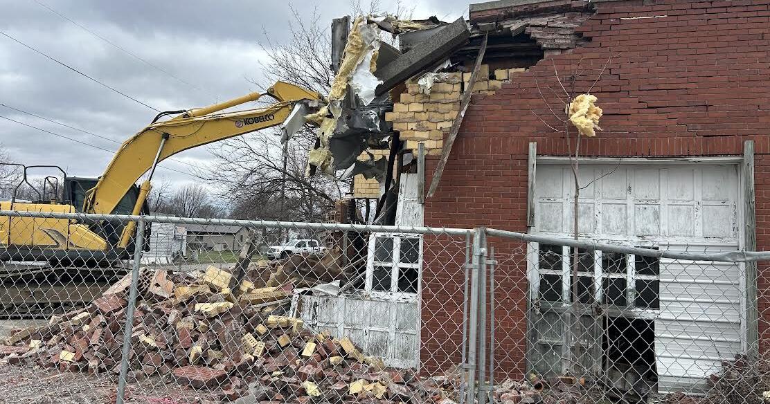 Grover Hill cleanup | Local News | crescent-news.com