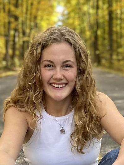 Archbold Valedictorian Elizabeth Theobald | Graduation | crescent-news.com