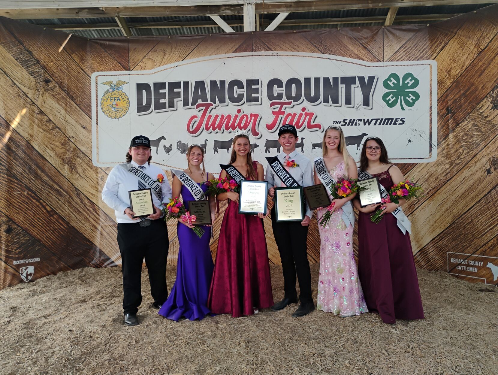 Defiance County Fair royalty | Local News | crescent-news.com