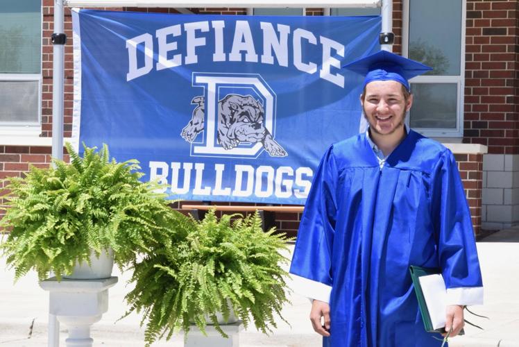 Defiance HS diplomas awarded | Local News | crescent-news.com