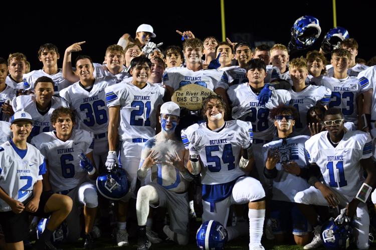 Friday football: Defiance smothers Napoleon in 100th tilt | Local ...