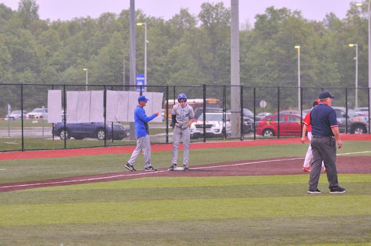 Sectional baseball: Defiance racks up 11 runs in sixth in comeback win ...