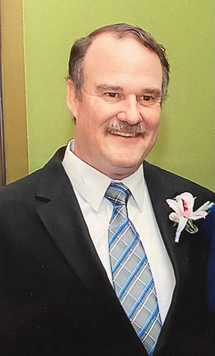 Robert Simons | Local Obituaries | crescent-news.com