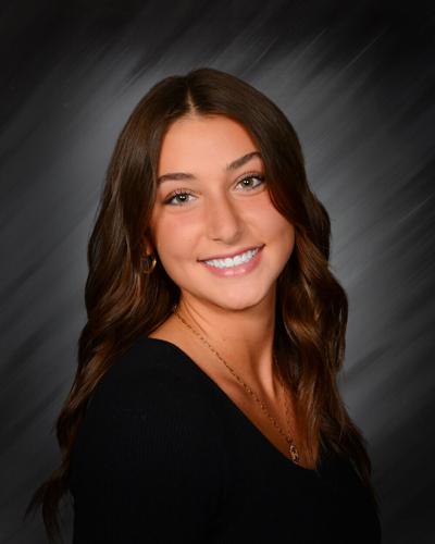 Continental Valedictorian Delaney Bowers | Graduation | crescent-news.com