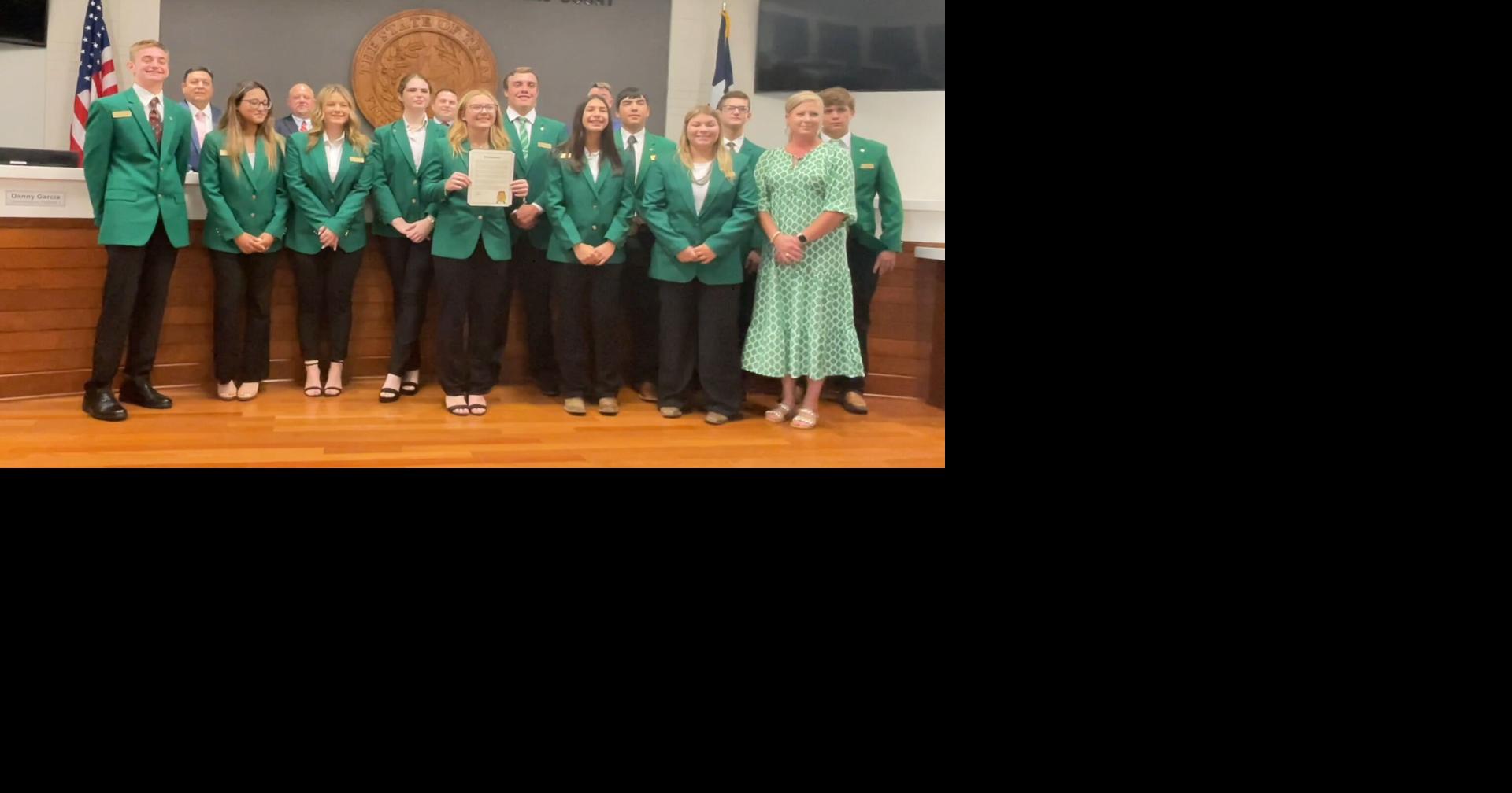 Victoria County Commissioners declare this week "4-H Week" in Victoria ...