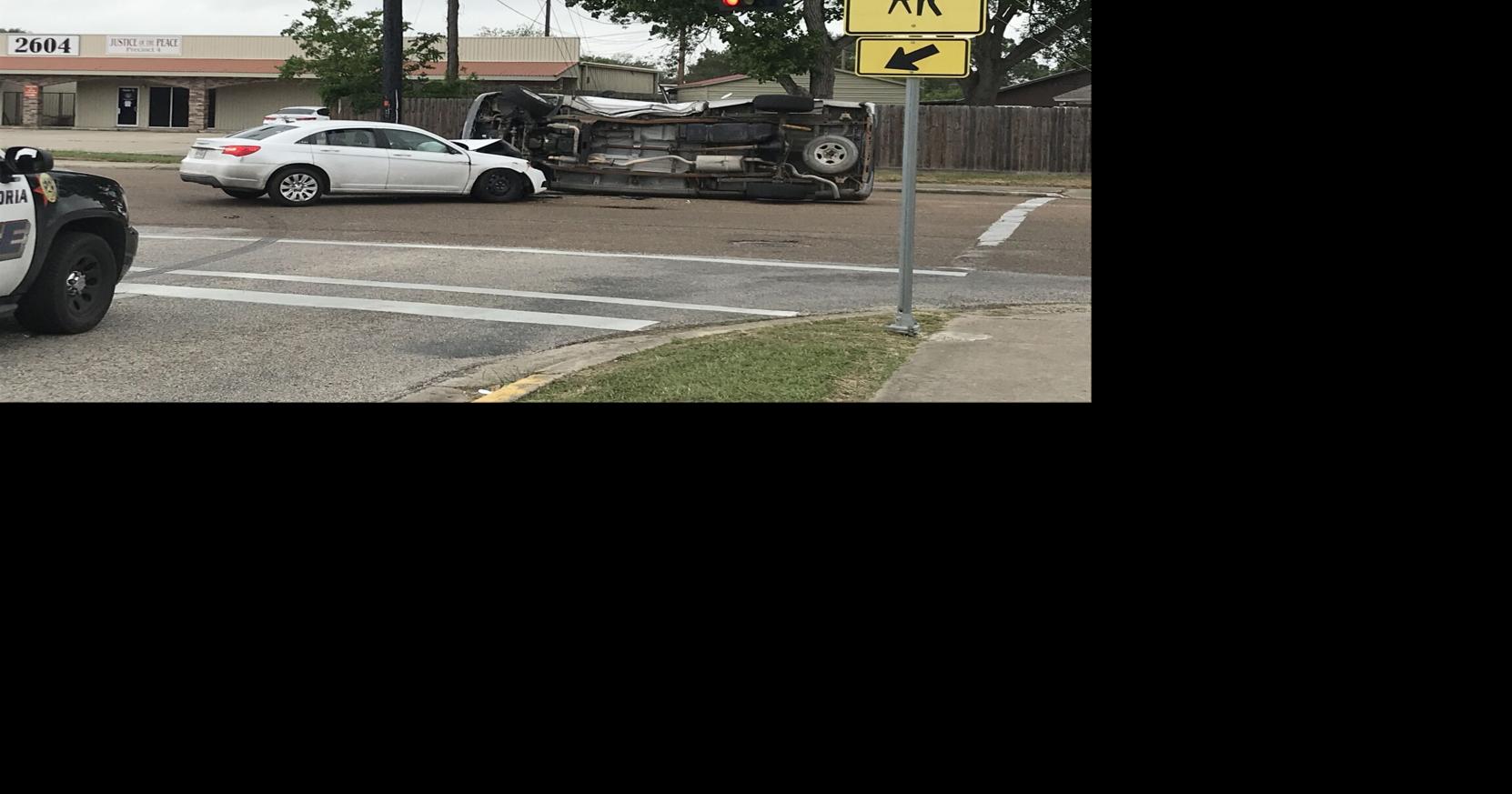 Car crash in Victoria sends two people to local area hospitals | Local ...