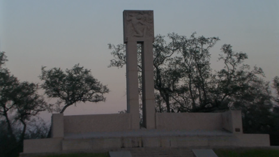 Goliad residents hear more information on proposal for Fannin Monument ...