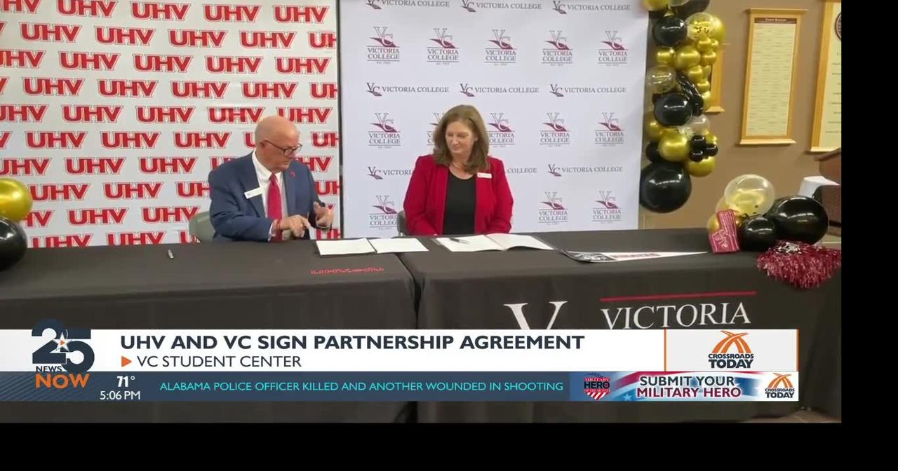 UHV and Victoria College sign partnership agreement | News ...