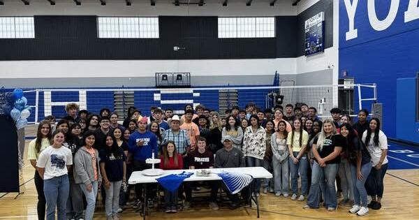 Yoakum high school athletes sign letters of intent to college | Sports ...