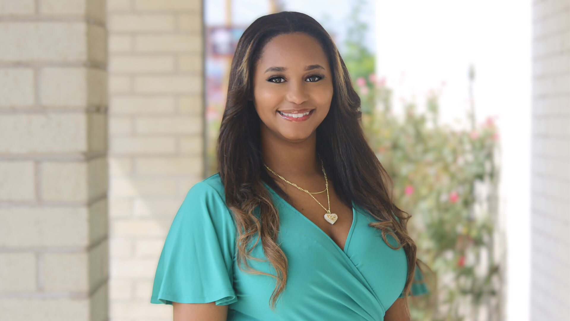 Meet the Team | crossroadstoday.com