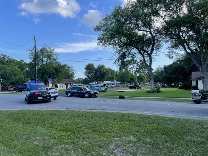 Two-vehicle crash leaves one woman hurt | News | crossroadstoday.com