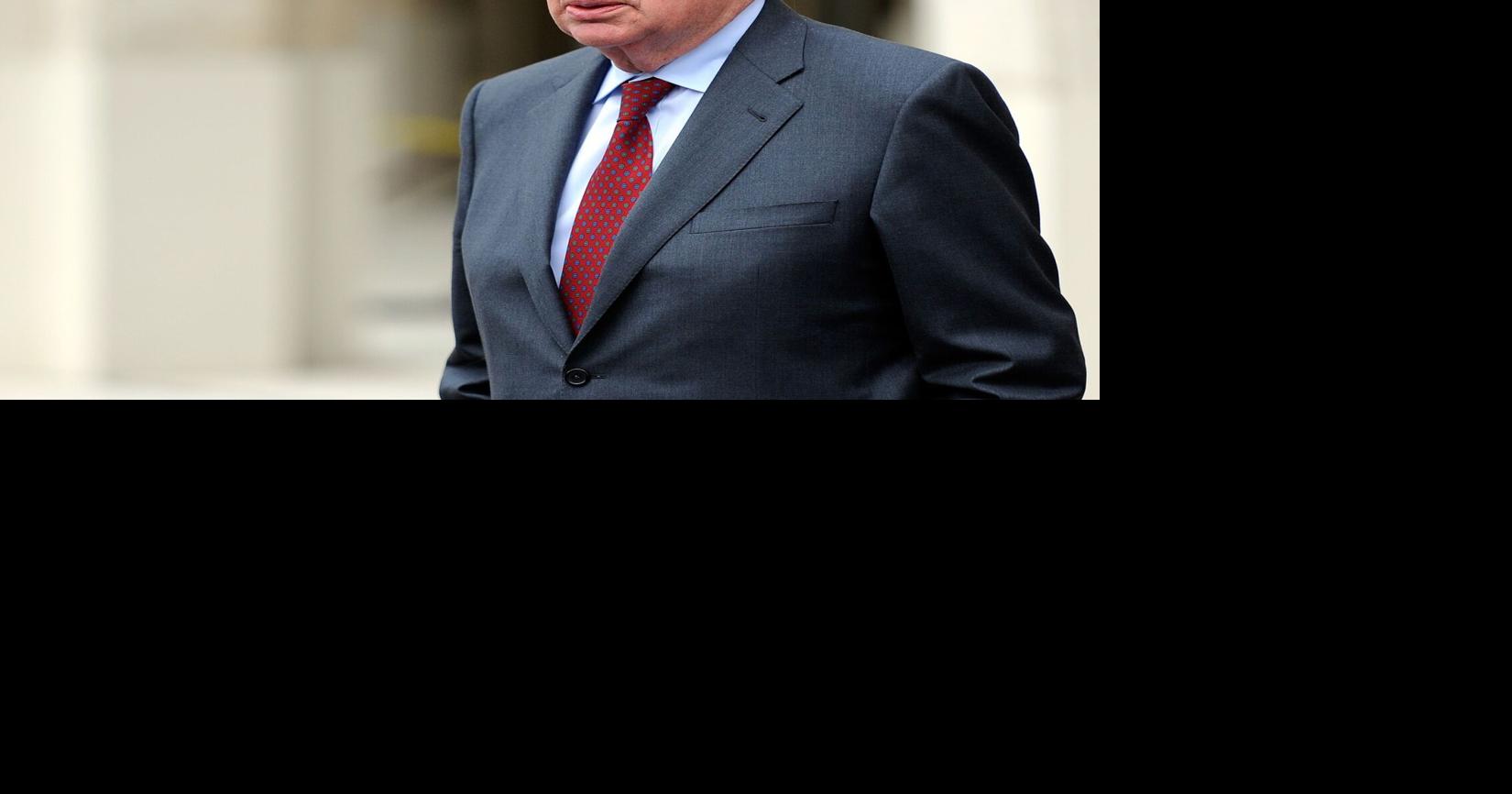 Robert MacNeil, legendary PBS News anchor, dies at age 93 | News ...