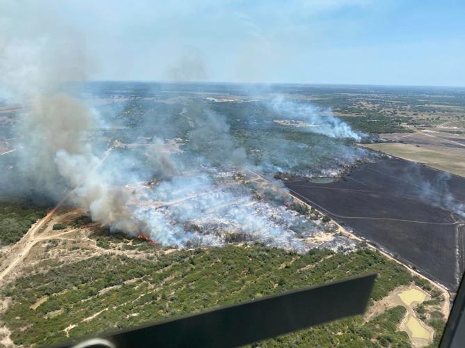 Lavaca County fire departments assist with large brush fire | Local ...