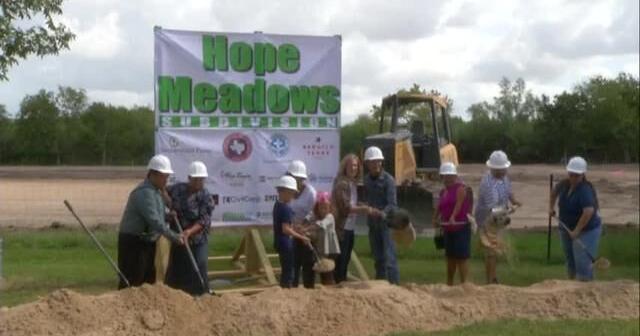 Hope Meadows new subdivision broke ground in Bloomington this weekend ...