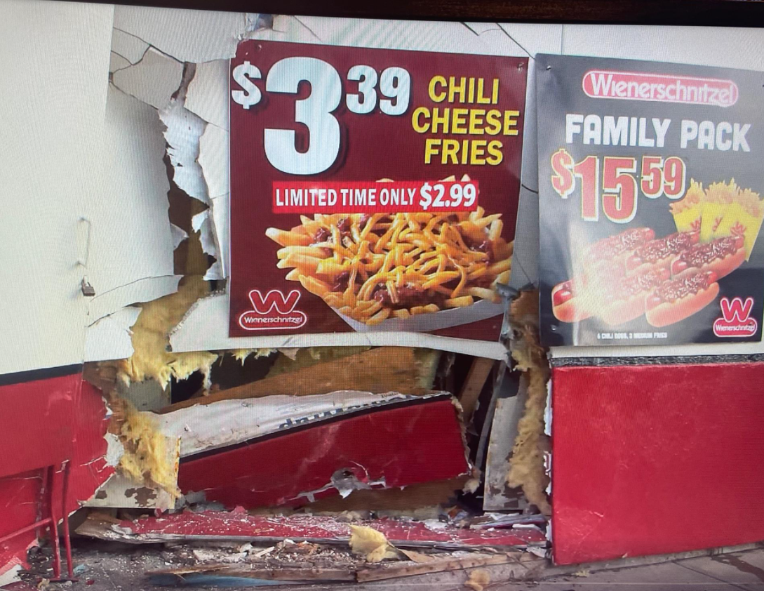 Wienerschnitzel Menu