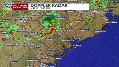 As of 7:45pm....Strong thunderstorms entering Victoria. | Weather ...