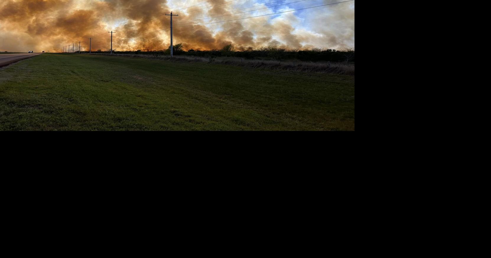 Refugio Volunteer Fire Department battle fire spreading across 2,000 ...
