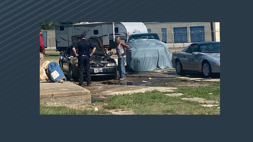 Victoria firefighters respond to car fire | News | crossroadstoday.com
