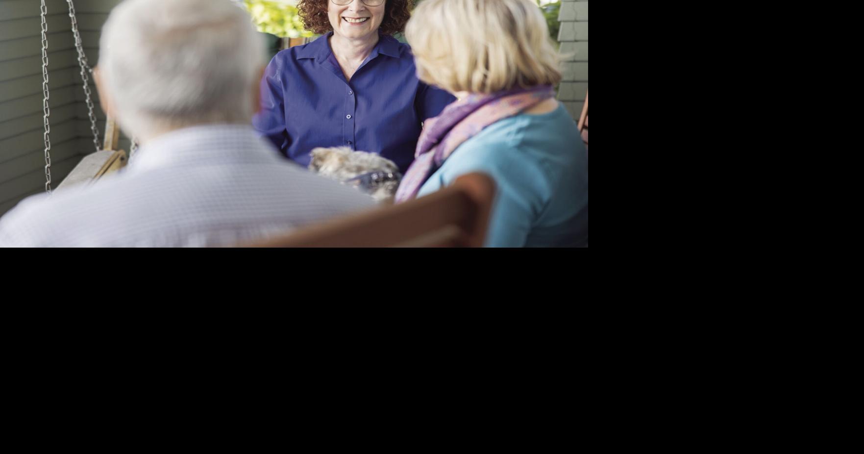 Hoyle brings her campaign to South Coast | News | currypilot.com