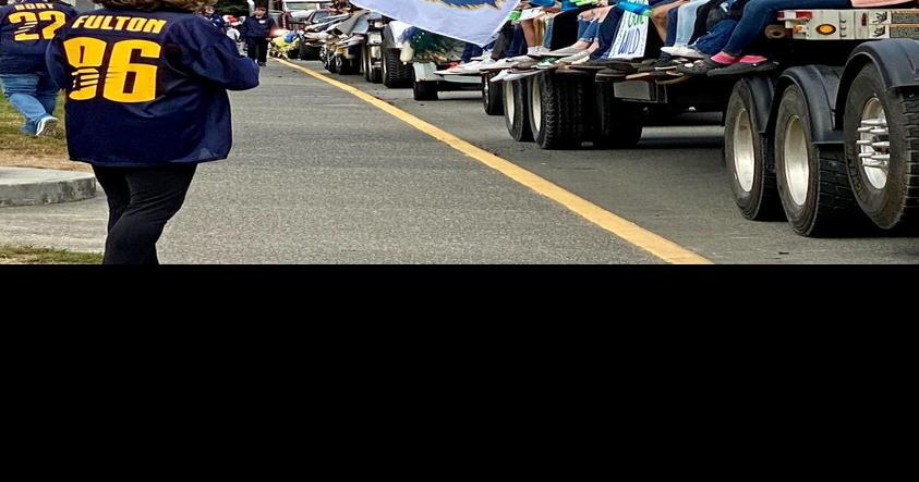 Brookings-Harbor High School students celebrate homecoming week ...