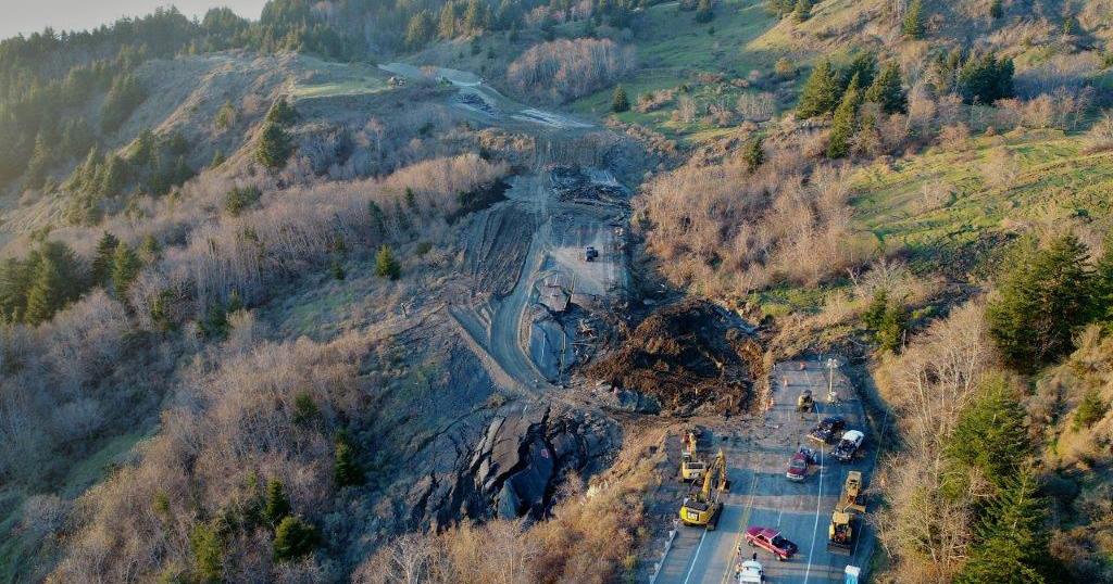 Highway slide area repair delayed | News Paid | currypilot.com